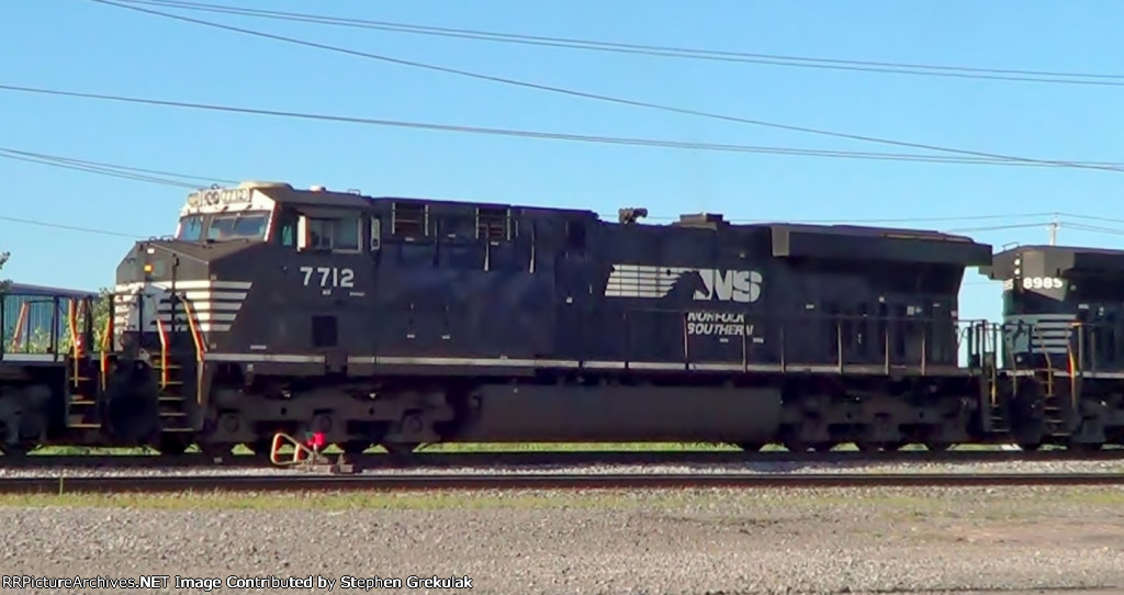NS 7712