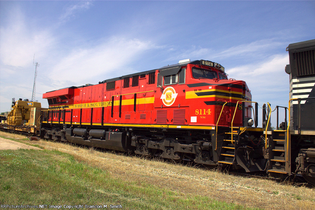 NS 8114