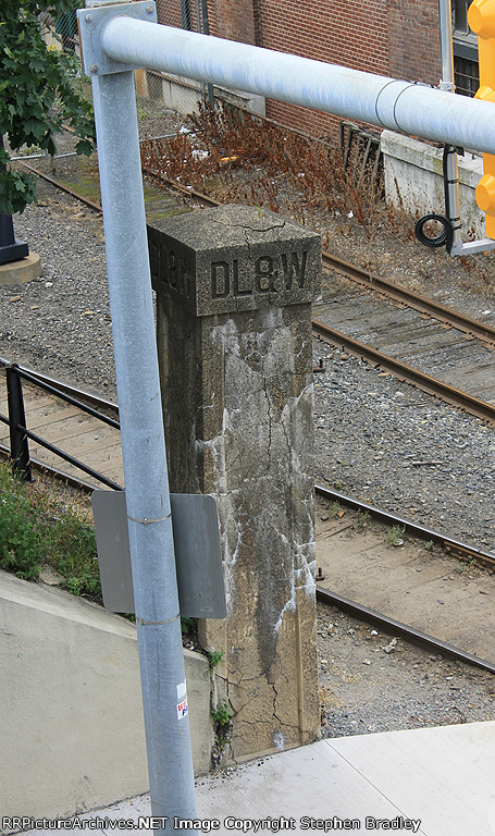 DL&W marker