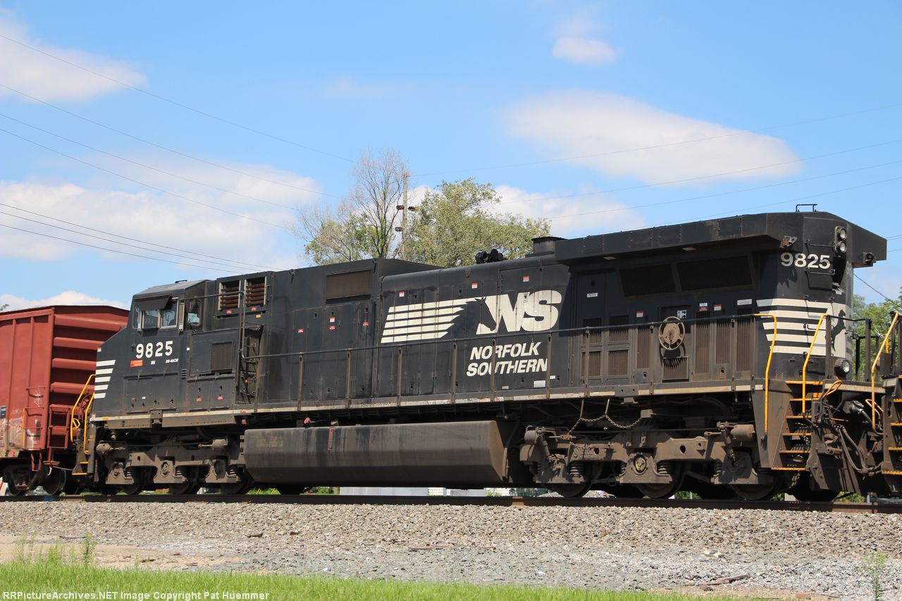 NS 9825