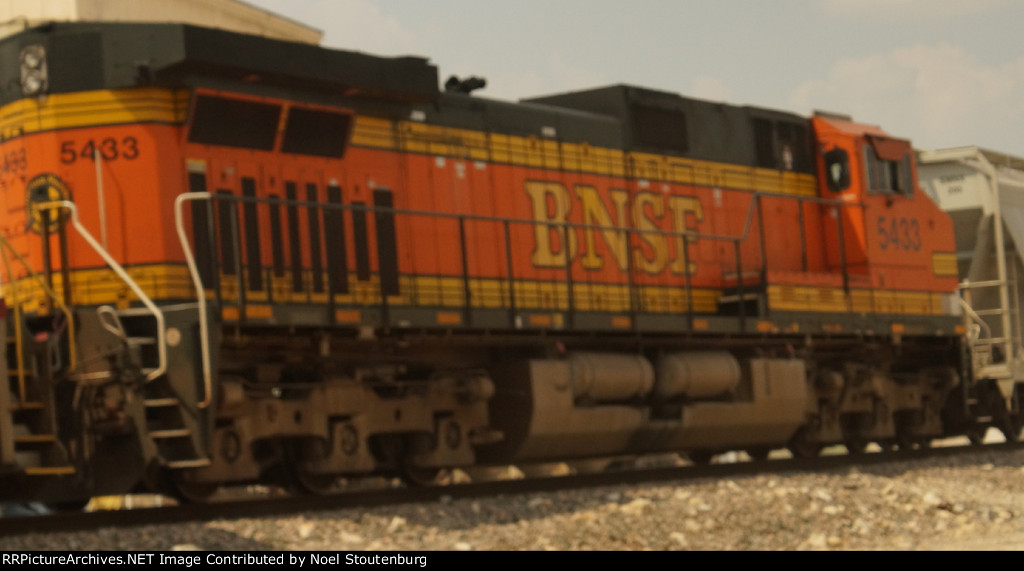 BNSF 5433