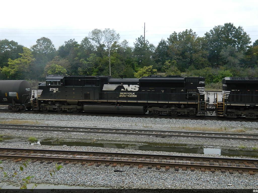 NS 2762(SD70M-2)