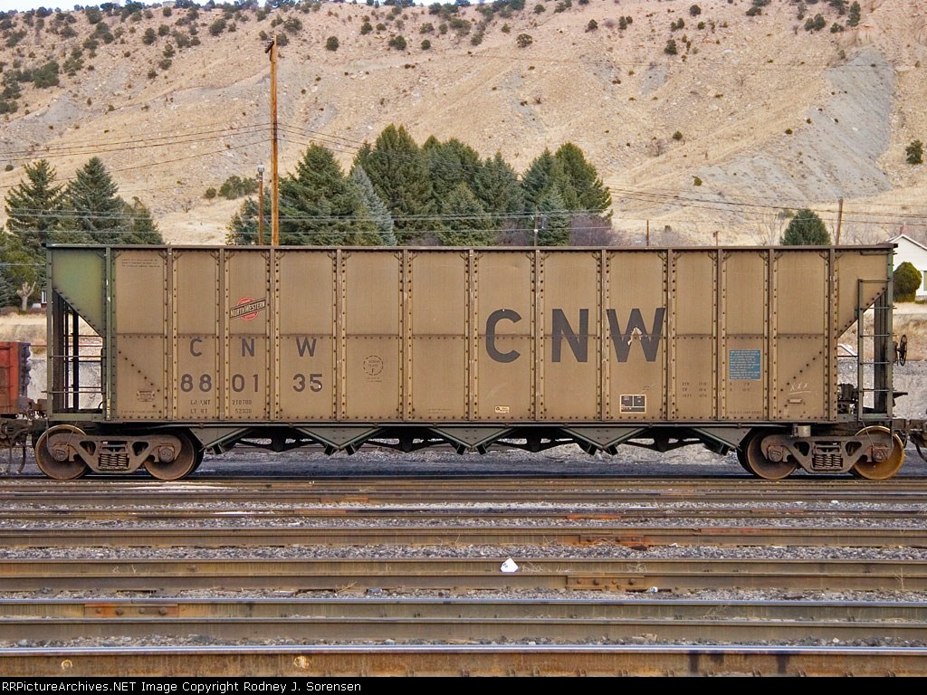 CNW 880135