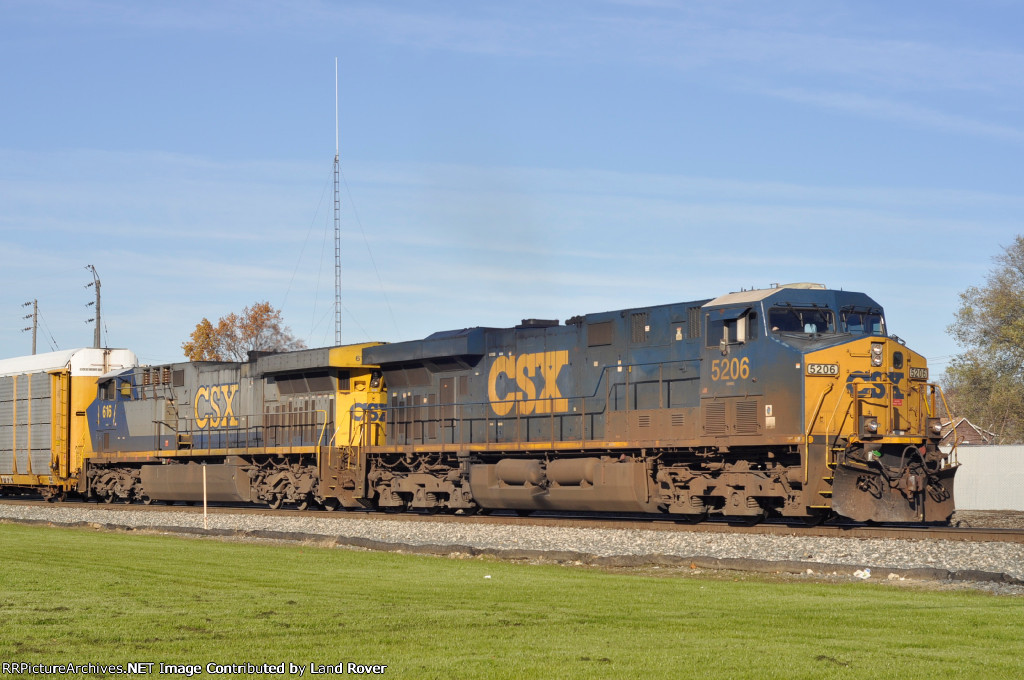CSXT 5206 On CSX Q 243 Eastbound