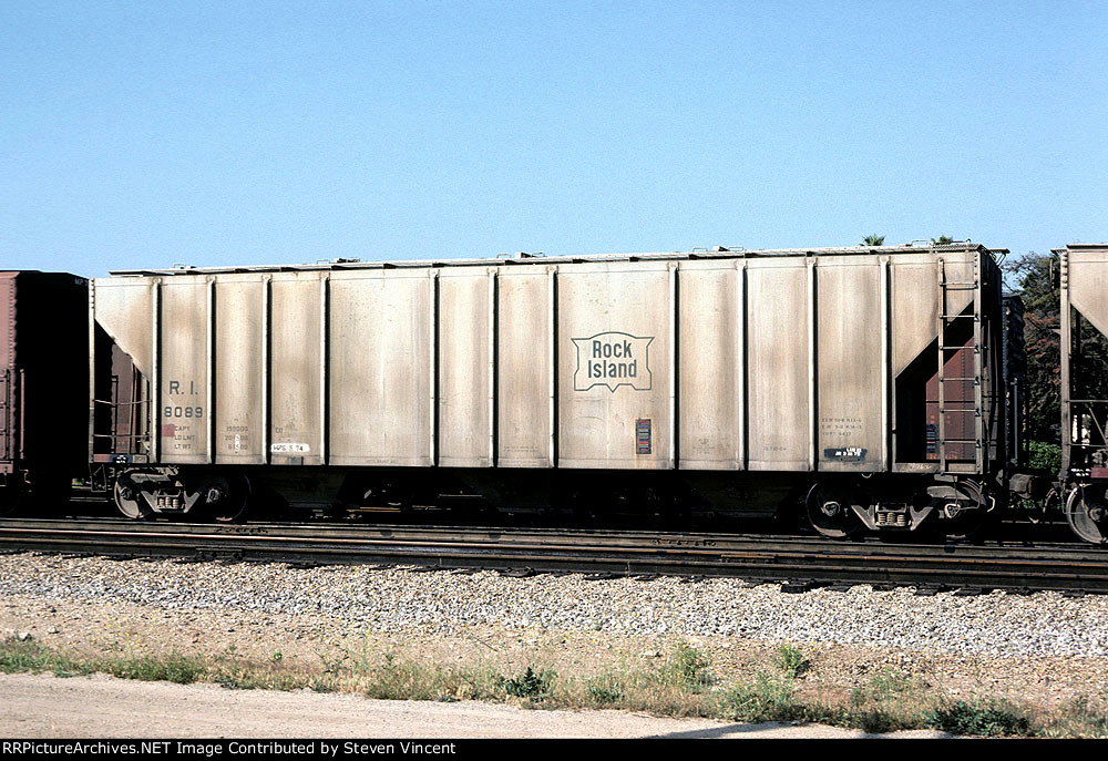 Rock Island covered hopper #8089.