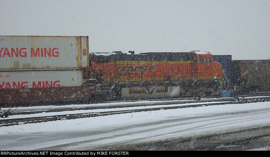 BNSF 1843