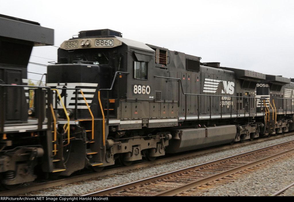 NS 8860