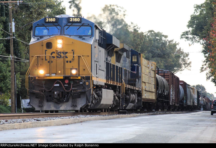 Northbound Q406 enters town