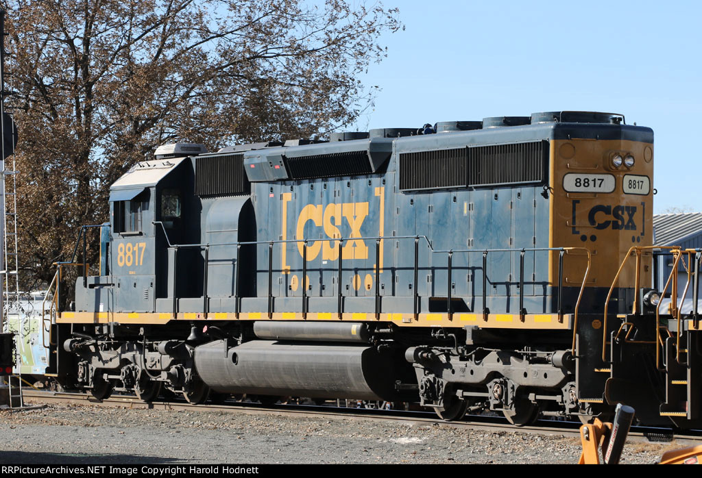 CSX 8817