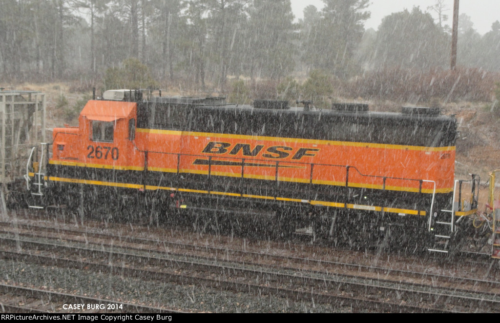 BNSF 2670