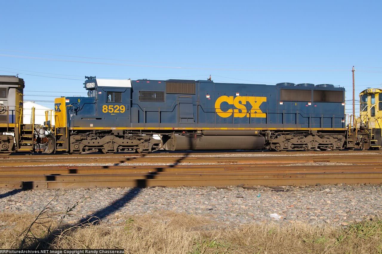 CSX 8529