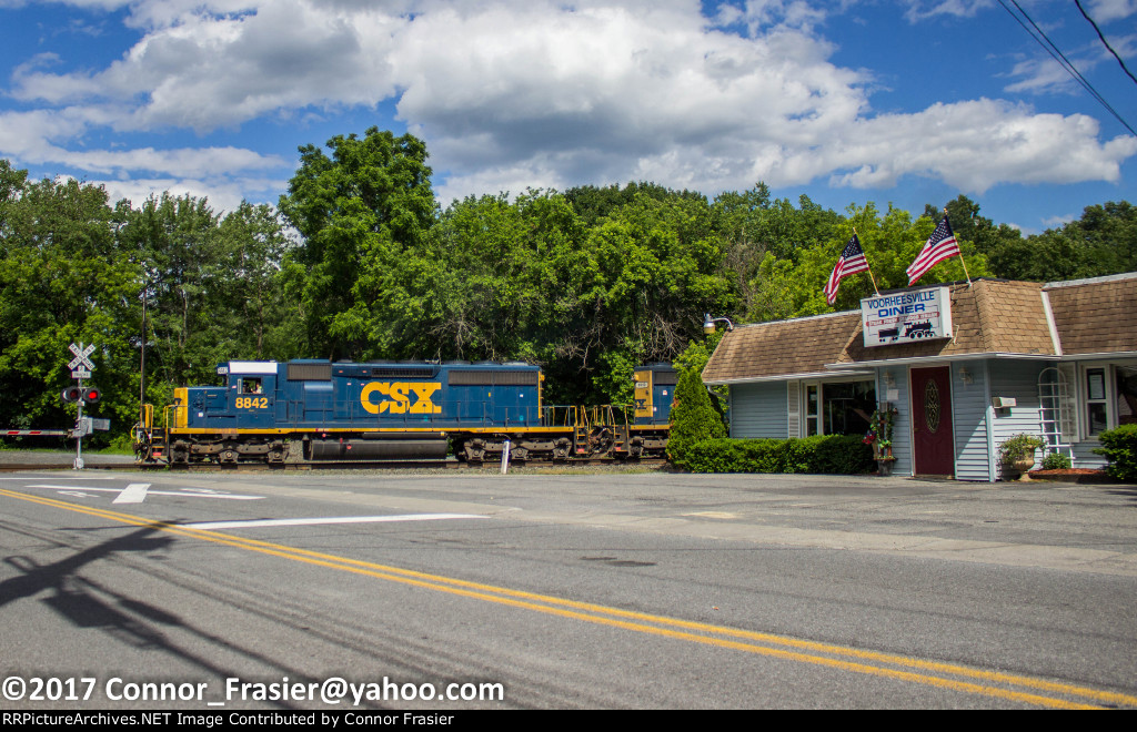 CSX 8842