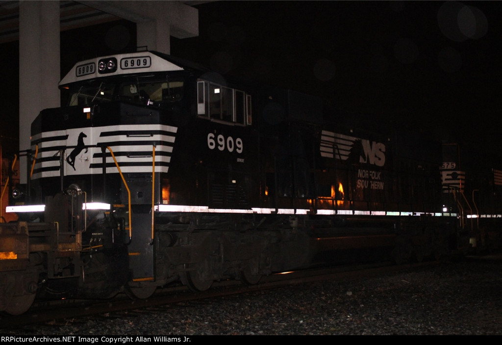 NS 6909