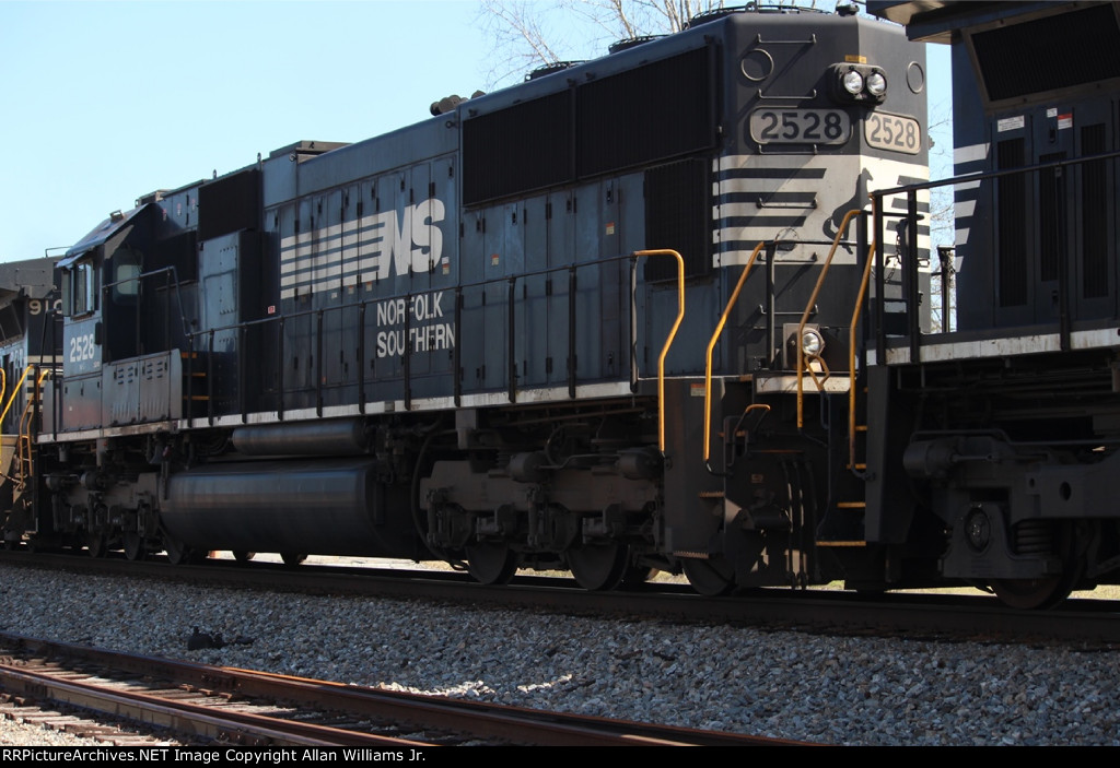 NS 2528