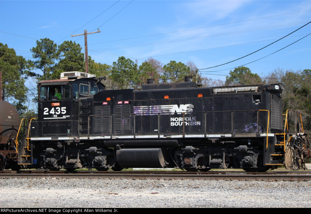 NS 2435