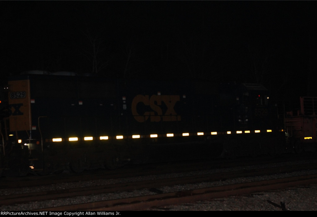 CSX 8529