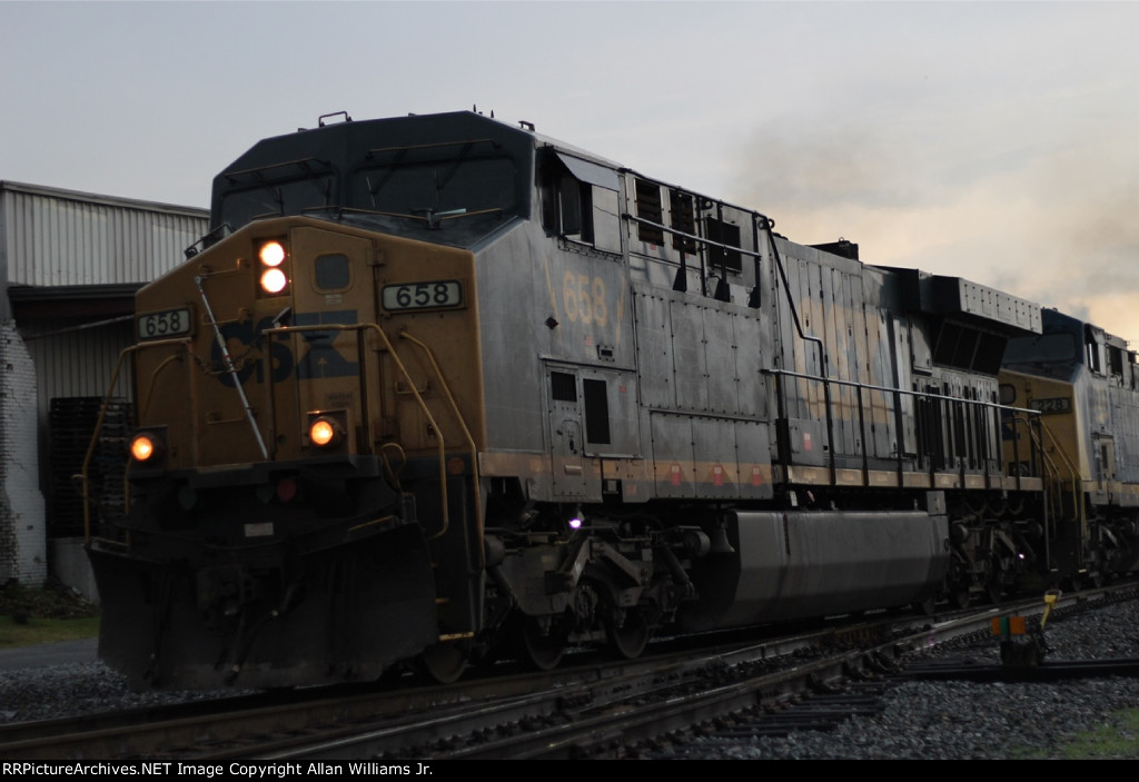 CSX 658