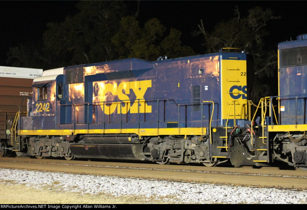CSX 2242
