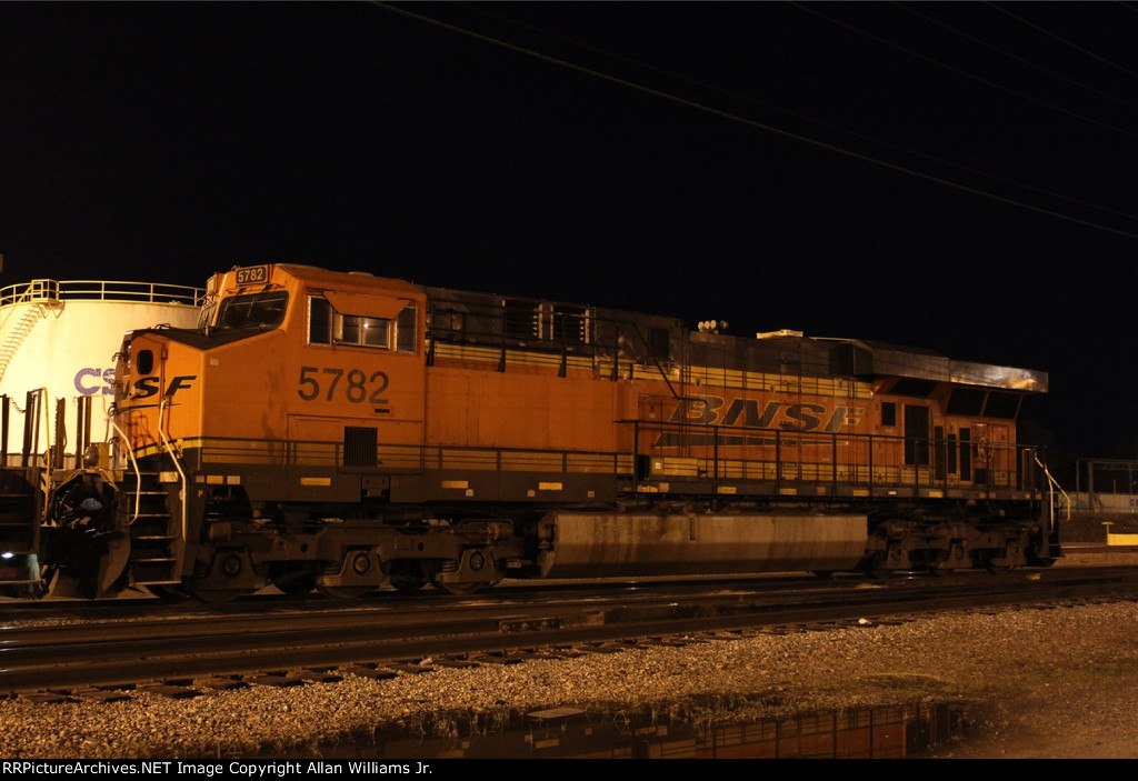 BNSF 5782