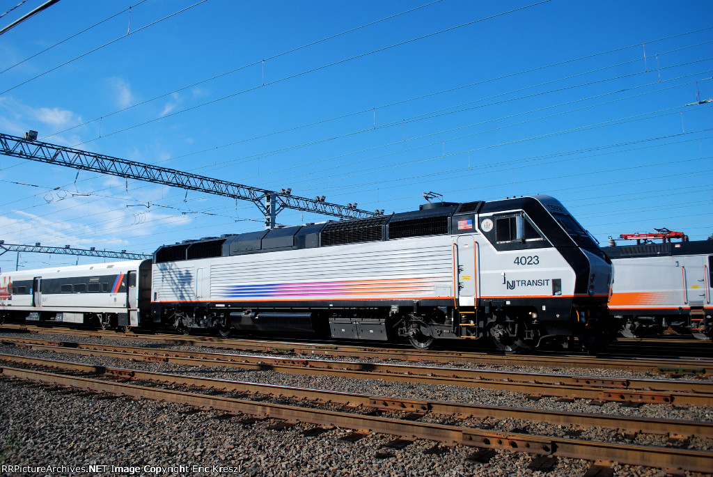 NJT 4023 Long Branch-Bay head Shuttle