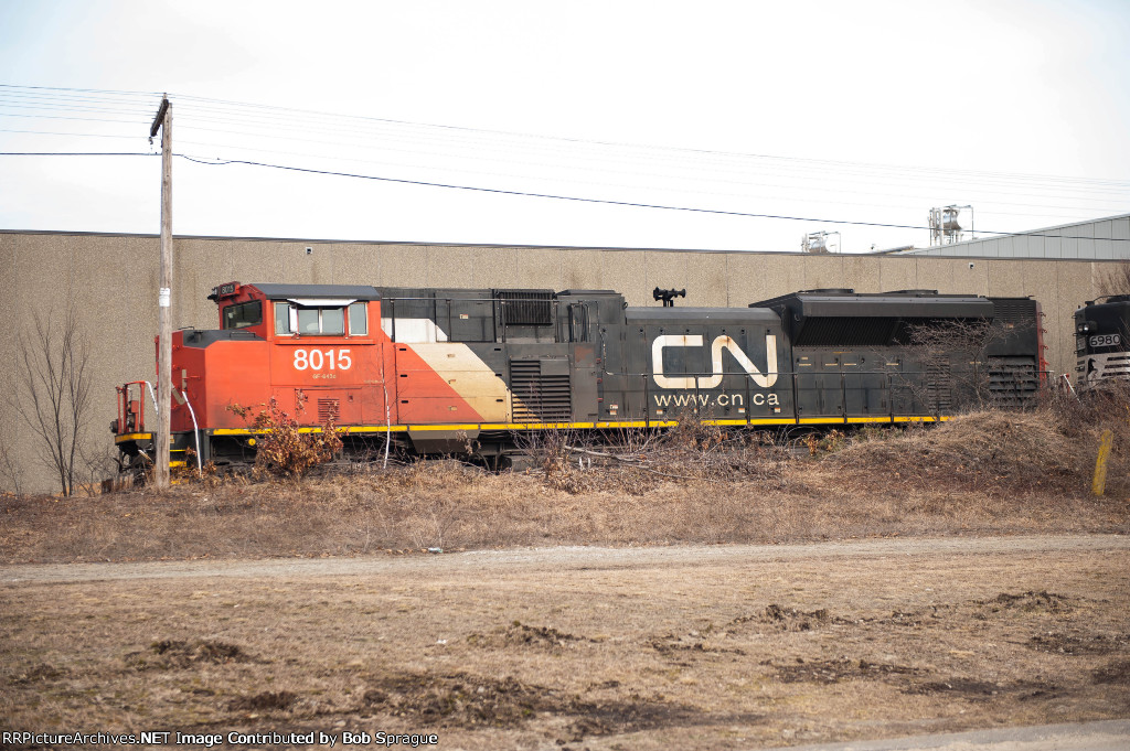 CN 8015
