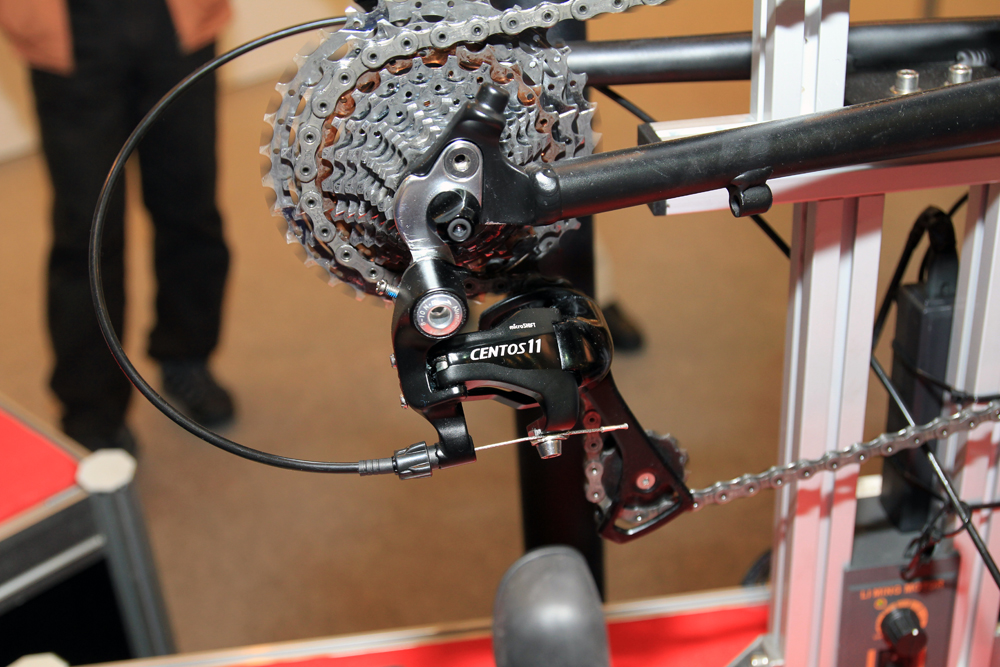 Taipei First Look: Microshift Shifts into 11 Speed with new Centos Road Drivetrain - Bikerumor