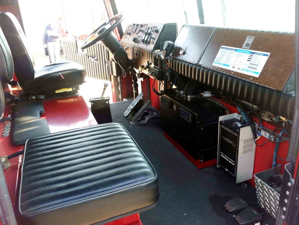 1995 KME Aerial Cat 102' Platform | Firetrucks Unlimited