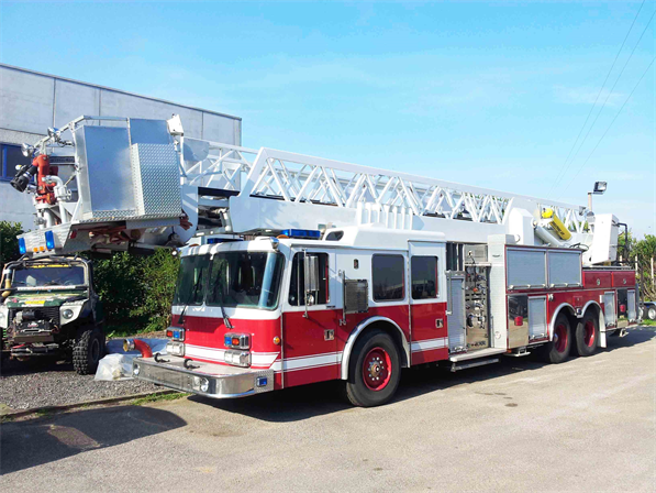 1995 KME Aerial Cat 102' Platform | Firetrucks Unlimited