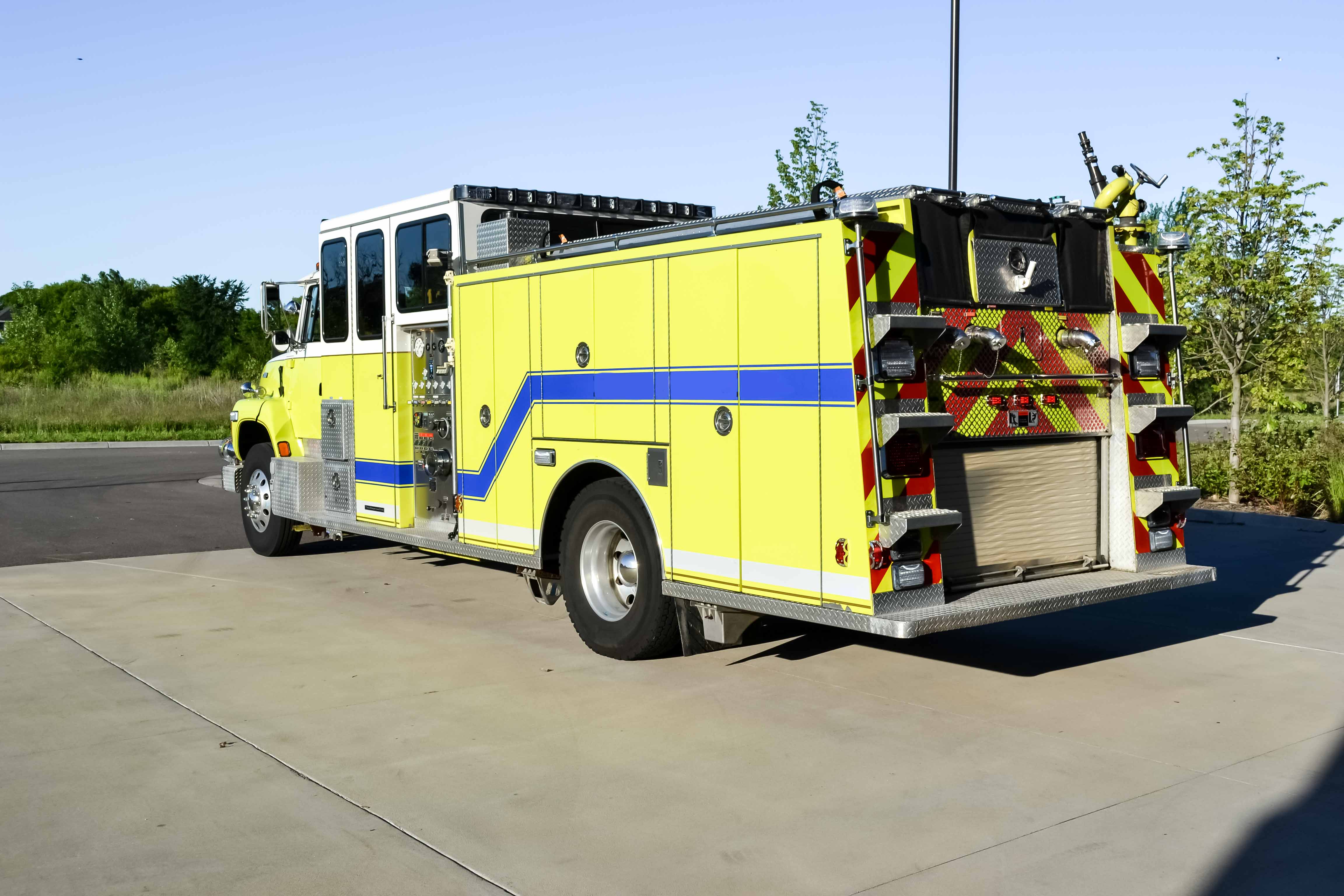 1995 Custom Ford Rescue Pumper | Used Truck Details