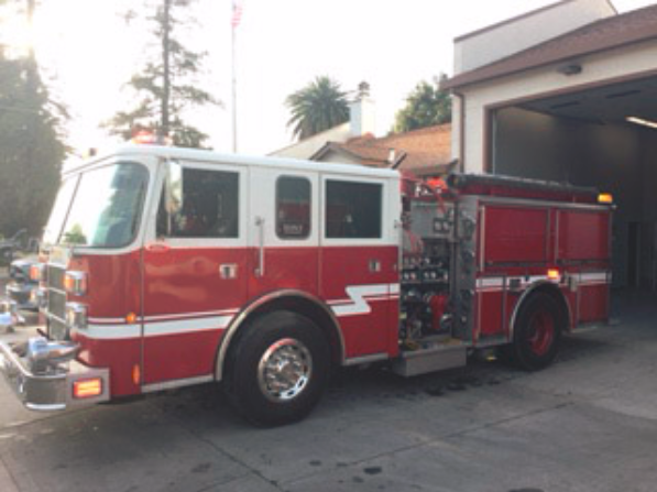 2001 Pierce Saber Custom Pumper | Used Truck Details
