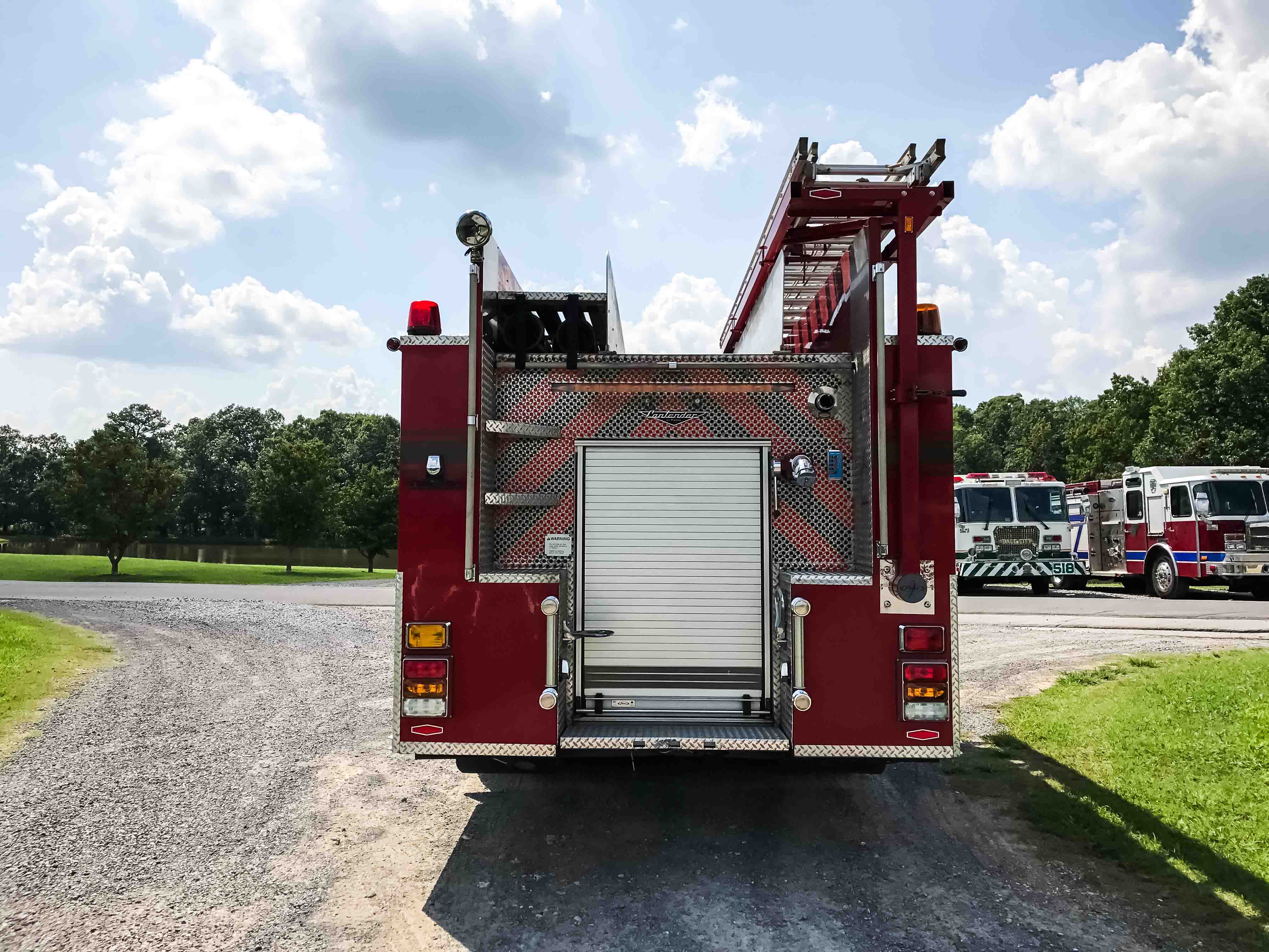 2006 Pierce Contender International Pumper | Used Truck Details