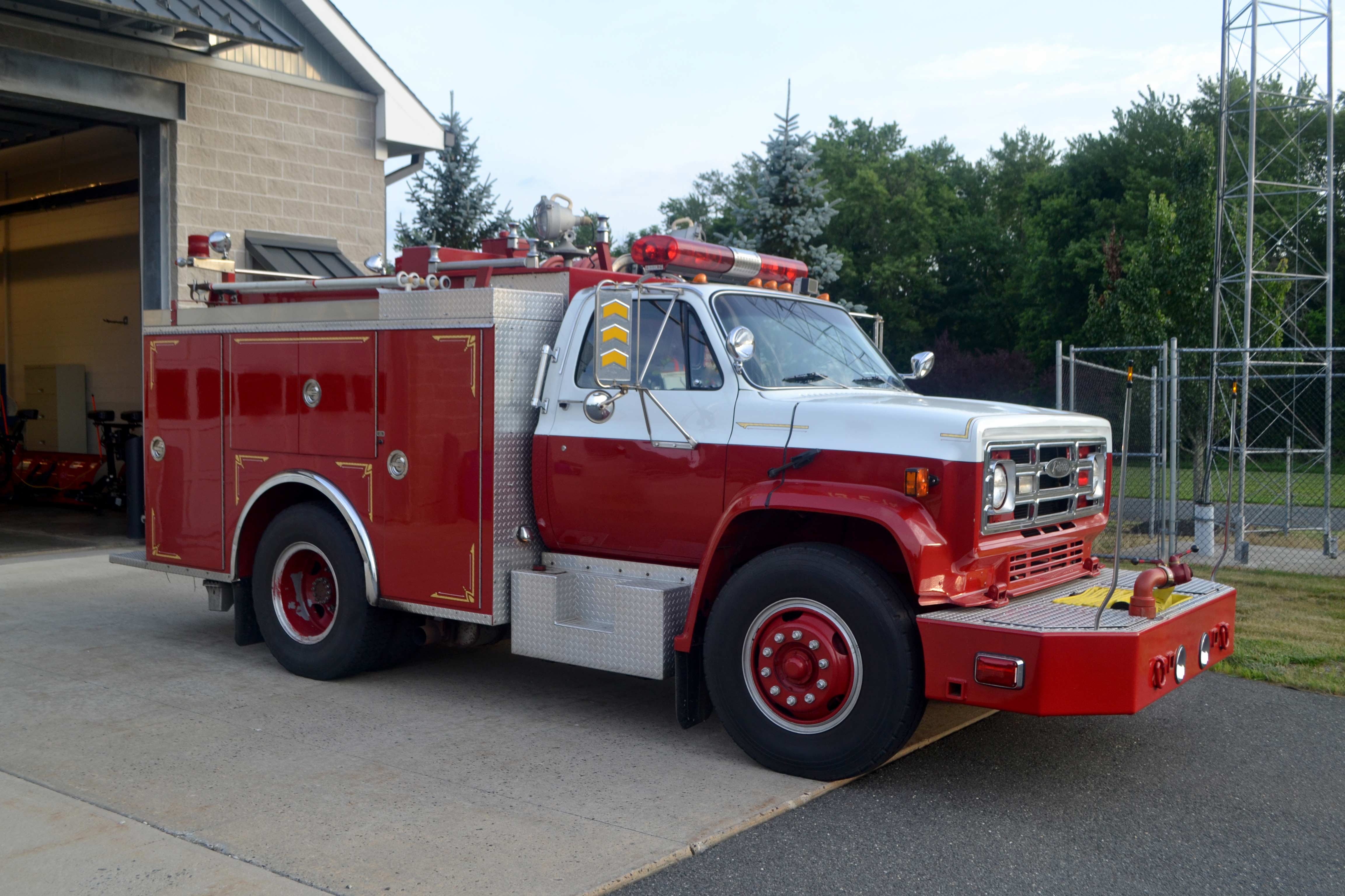 1988 GMC Pierce Mini Pumper | Used Truck Details