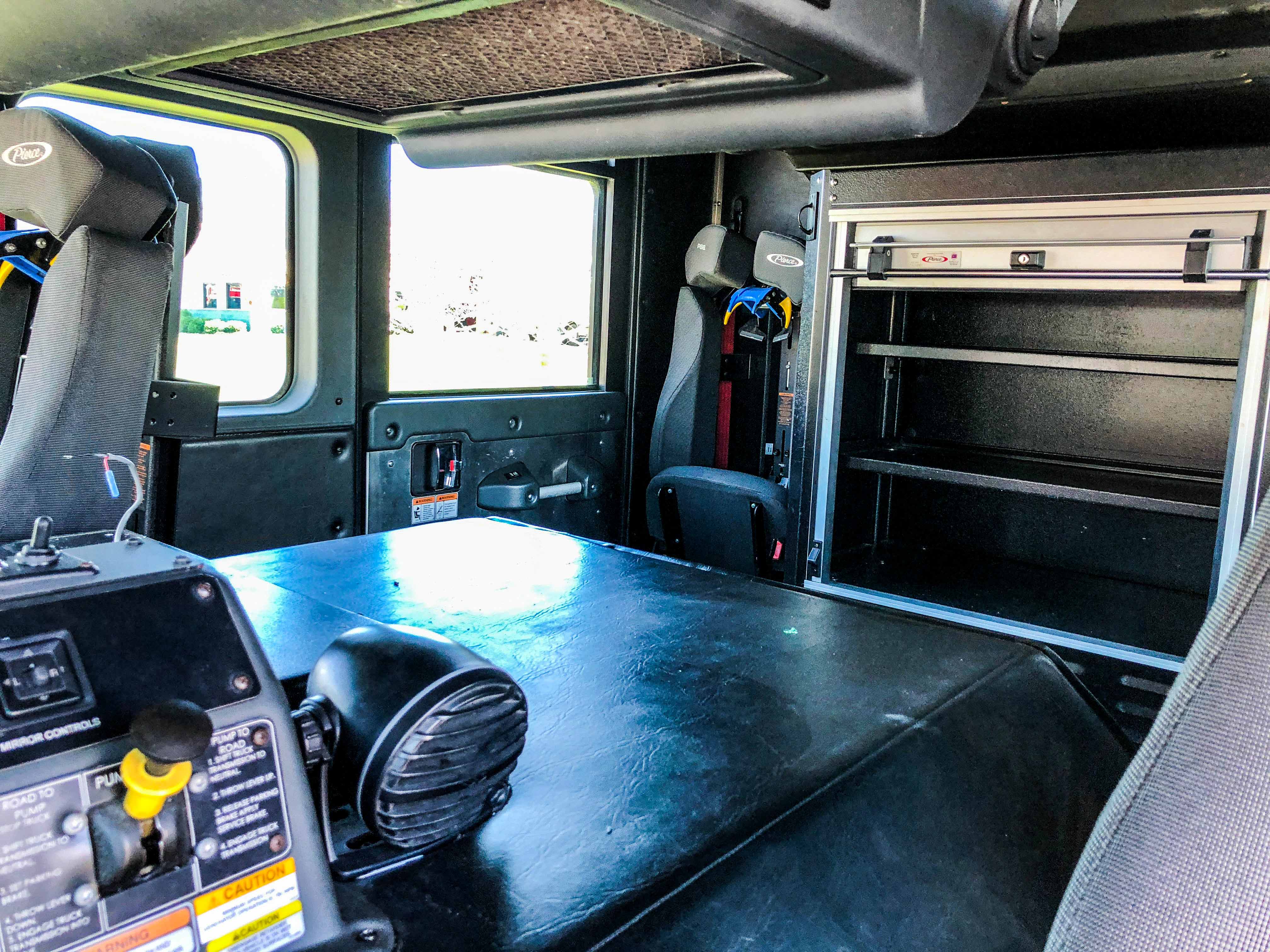 2009 Pierce Velocity 100' Tower | Used Truck Details