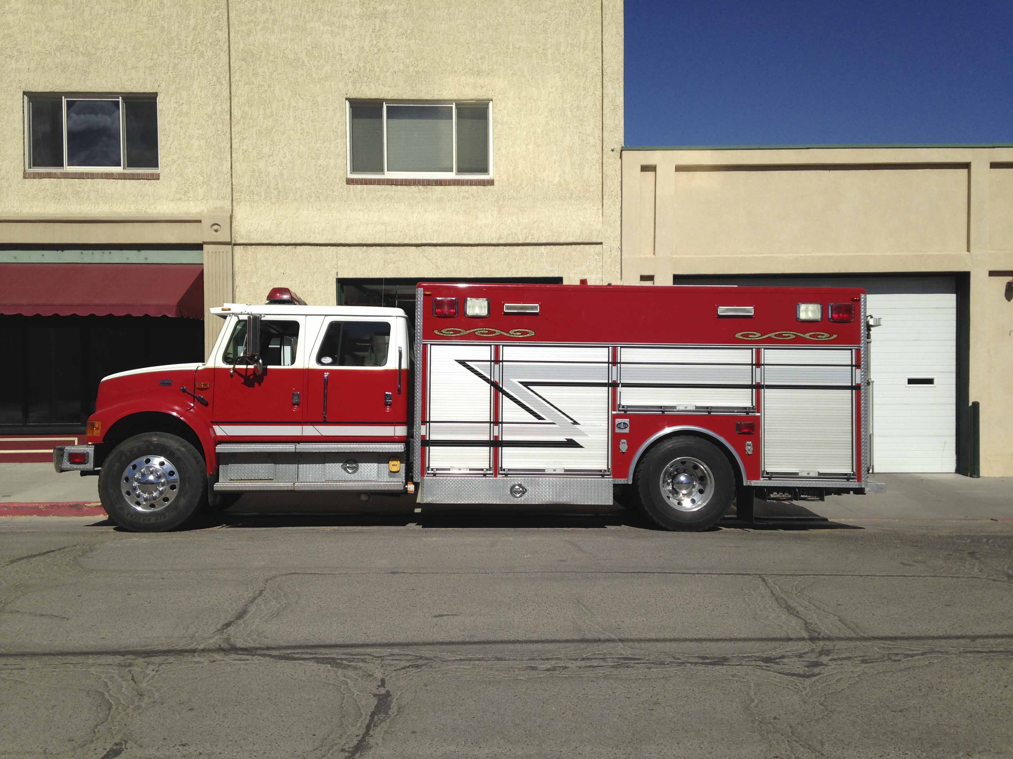 2000 PL Custom International Rescue | Used Truck Details