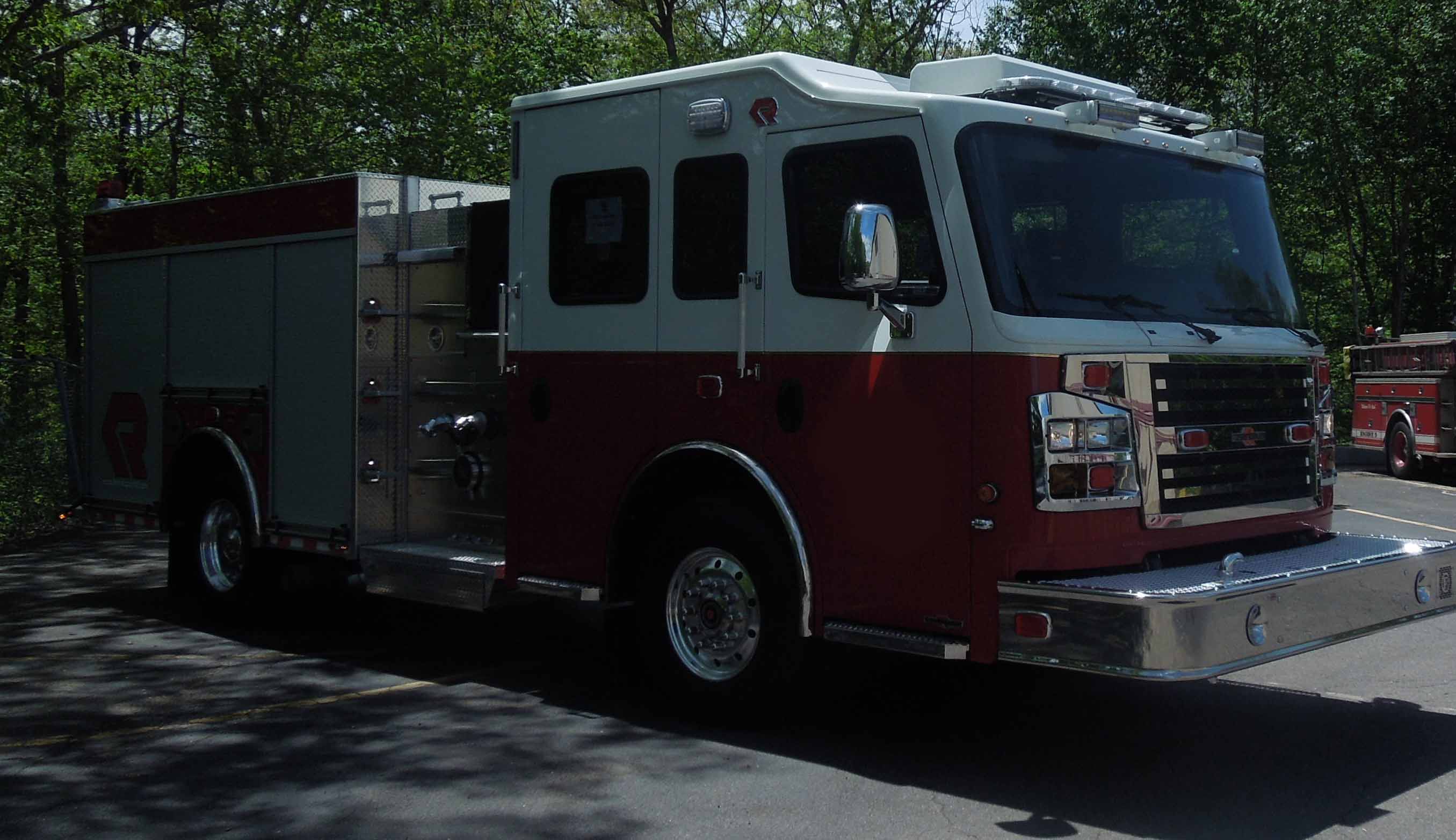 2015 Rosenbauer Commander 4000 Demo Rescue Pumper | Used Truck Details