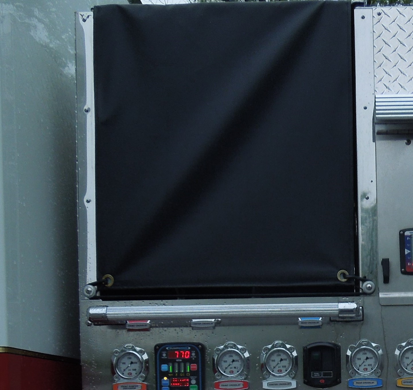 2015 Rosenbauer Commander 4000 Demo Rescue Pumper | Used Truck Details