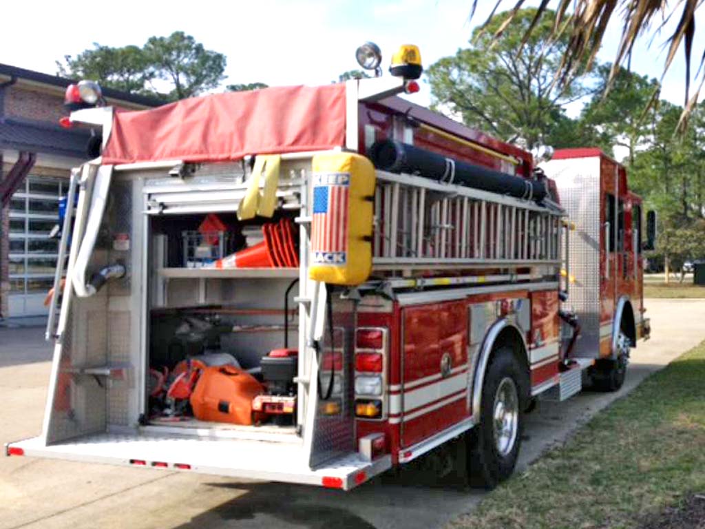 2005 Ferrara Intruder II Pumper | Used Truck Details
