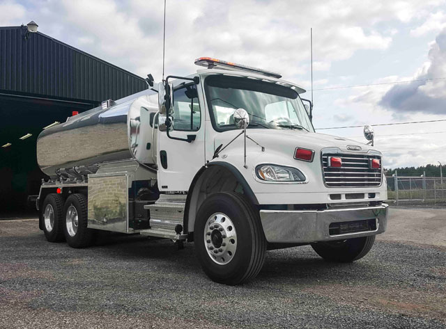 2017 Helie Freightliner 3600 Gallon Tanker | Used Truck Details