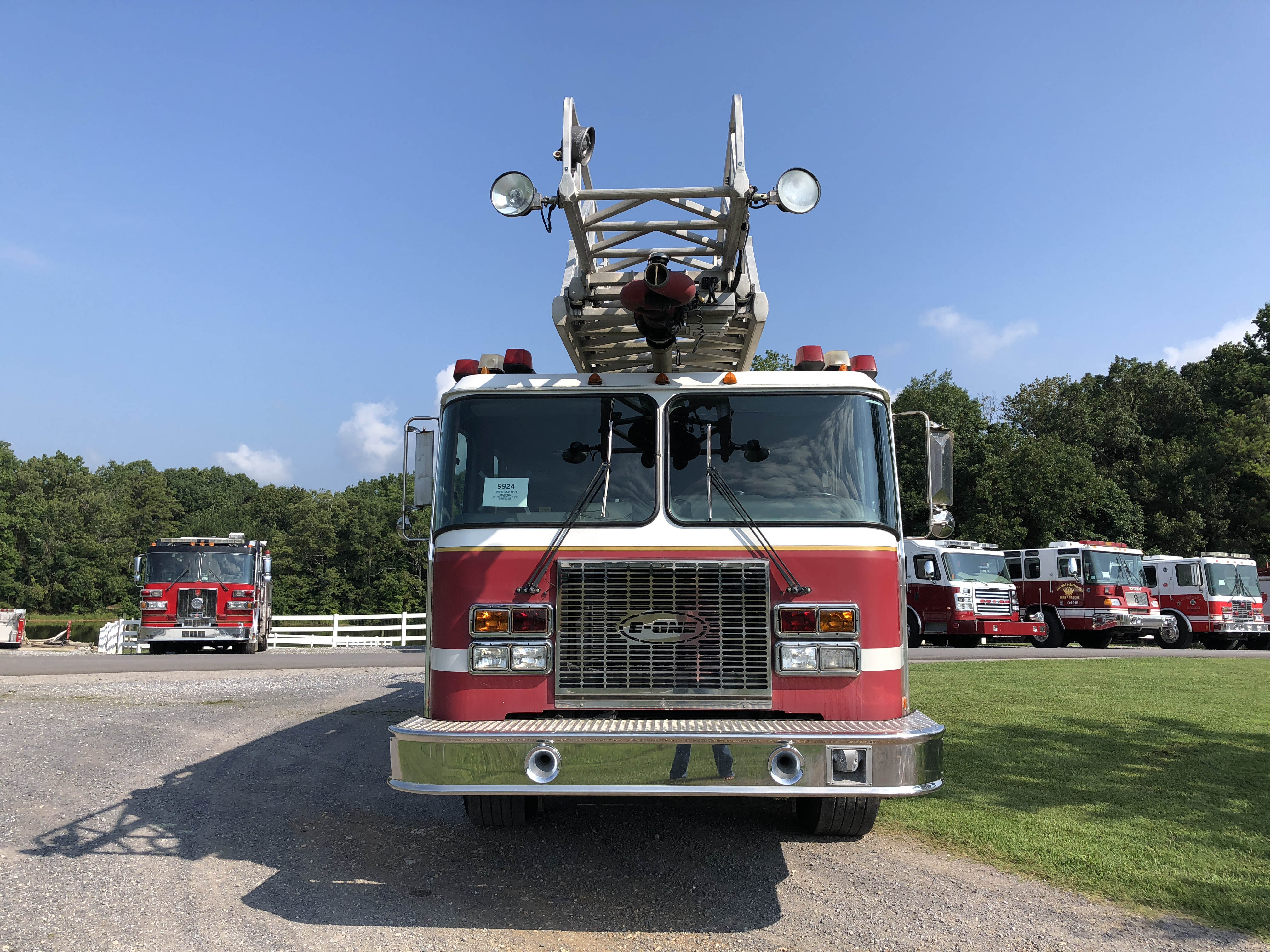 1997 E-One 75' Quint Ladder | Used Truck Details