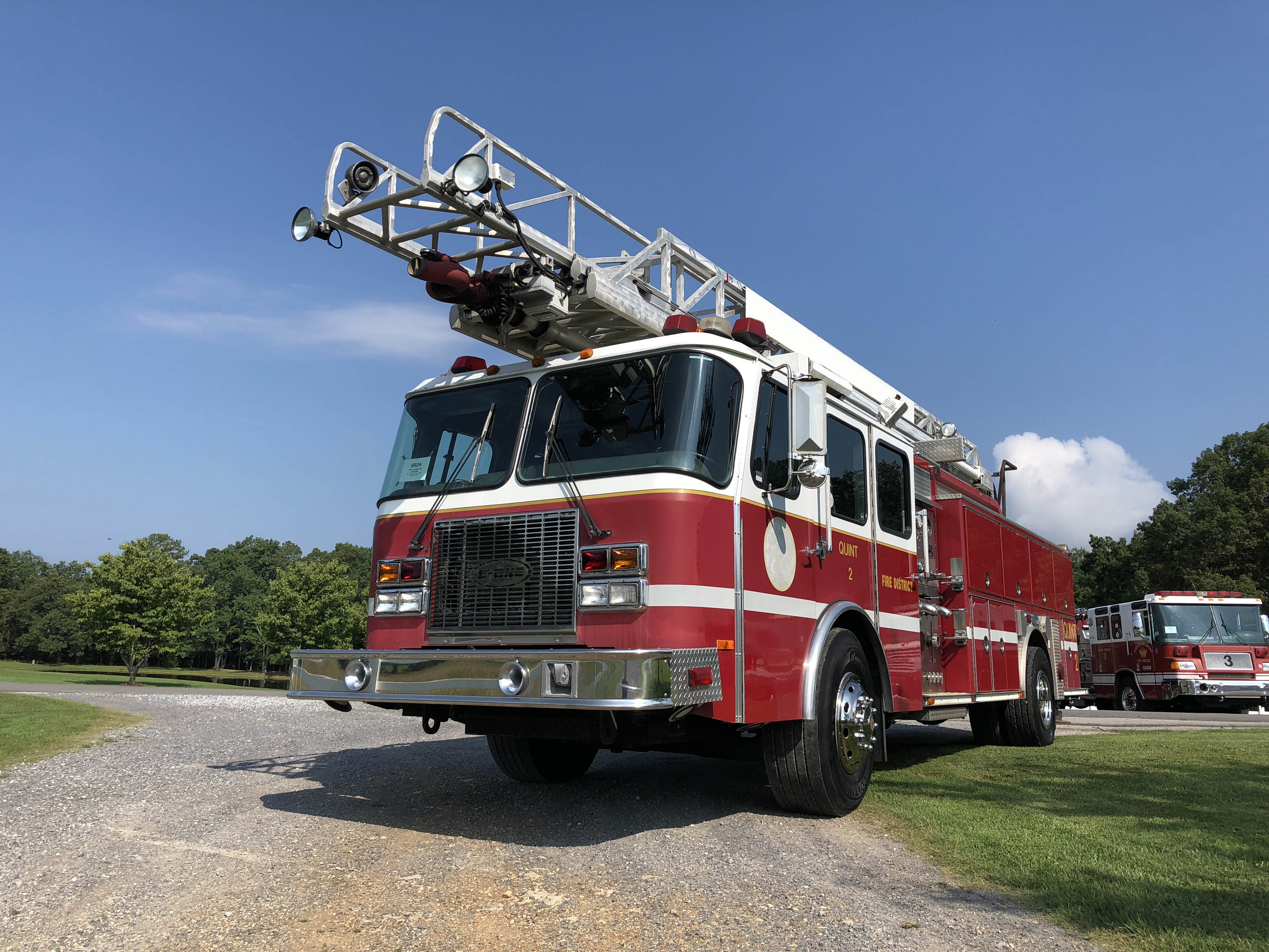1997 E-One 75' Quint Ladder | Used Truck Details