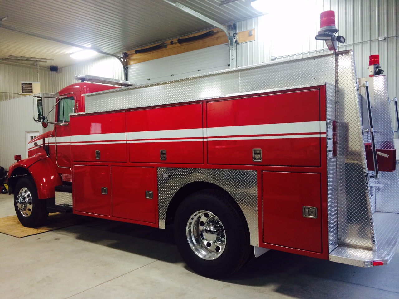 2004 Peterbilt Tanker | Used Truck Details