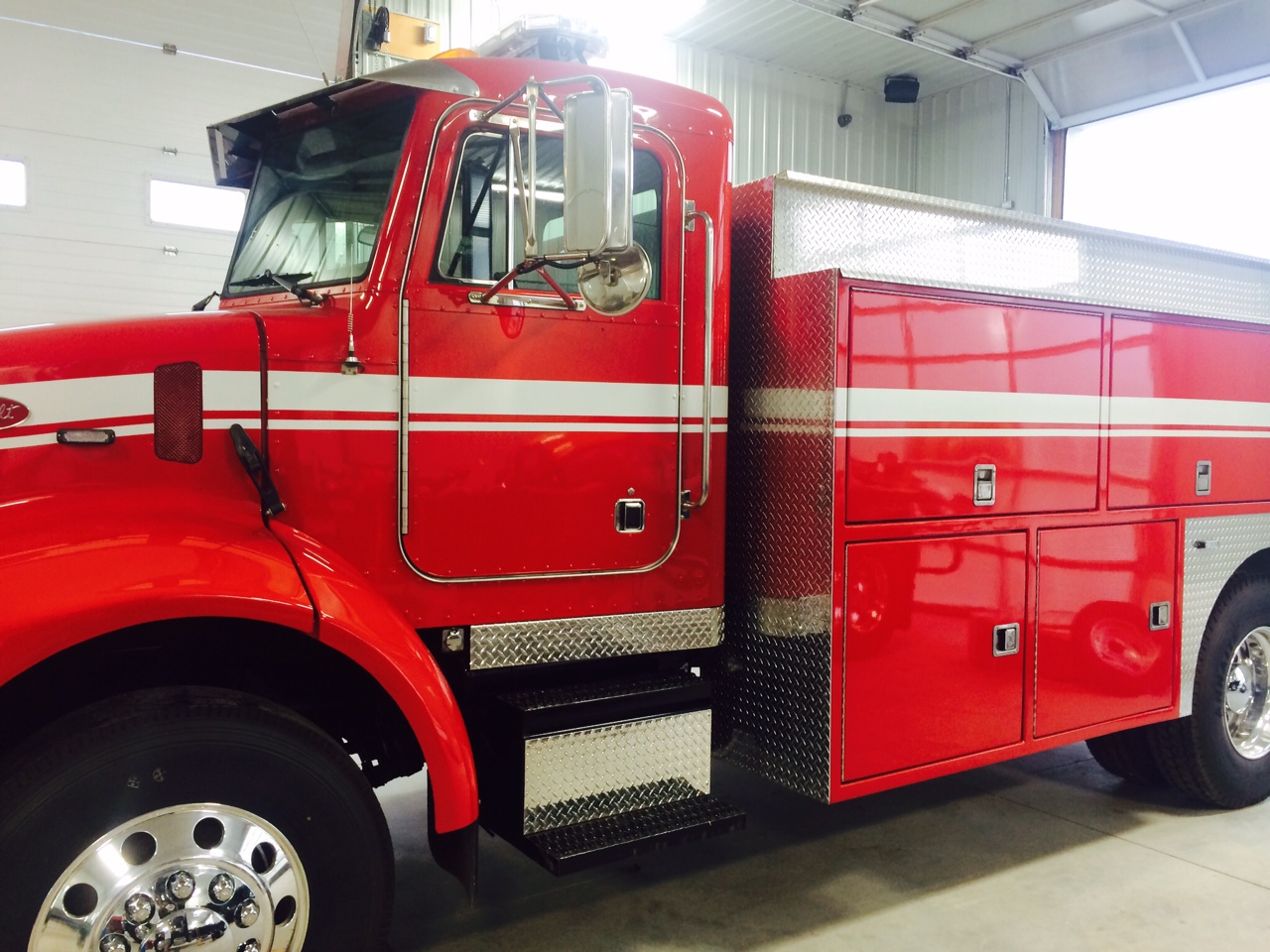 2004 Peterbilt Tanker | Used Truck Details