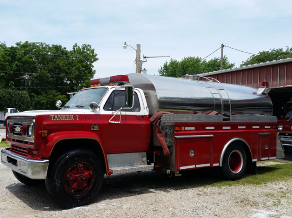1973 4 Guys Chevrolet Tanker | Used Truck Details