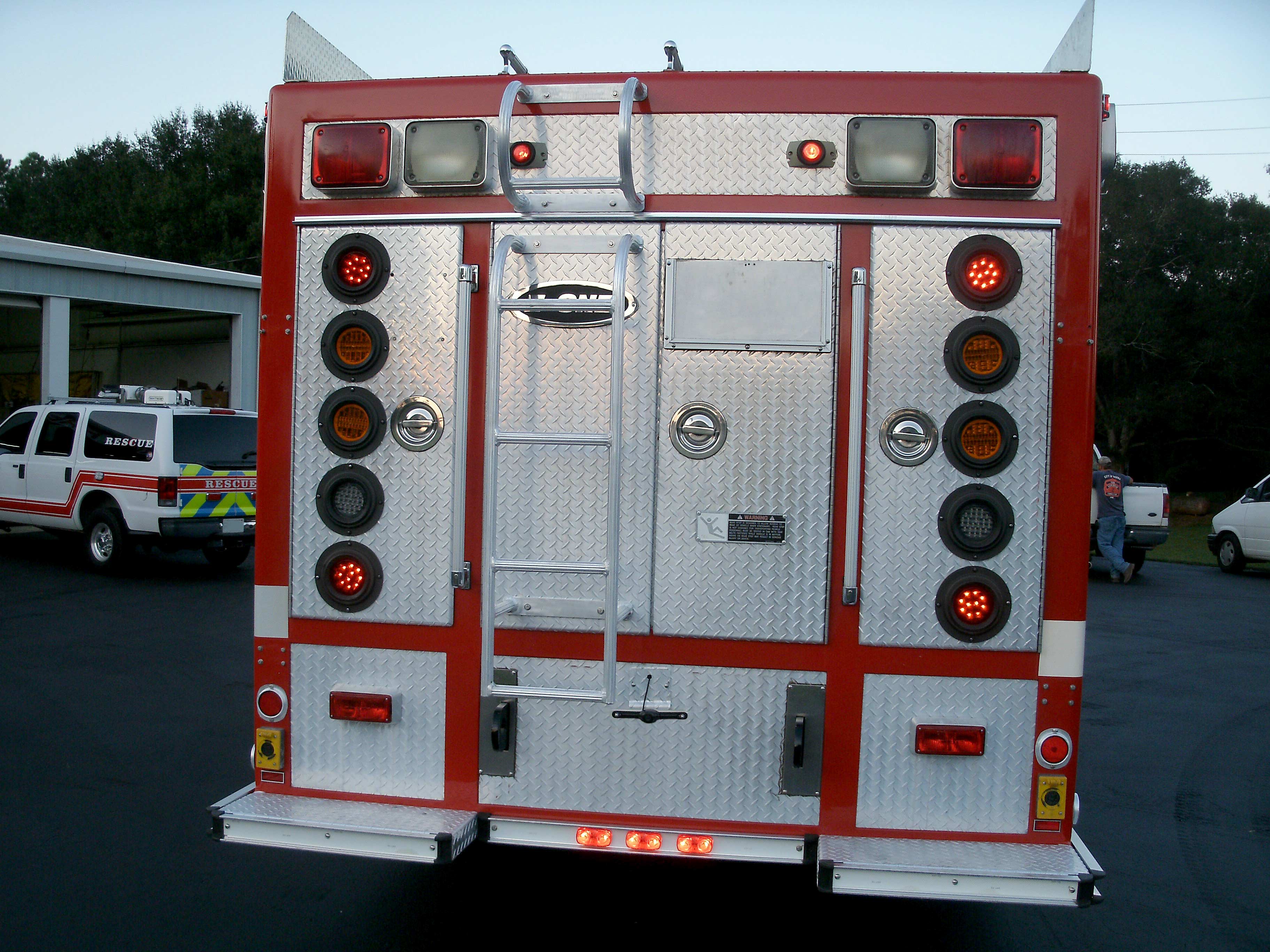 1996 International Air, Light and Rescue Unit | Used Truck Details