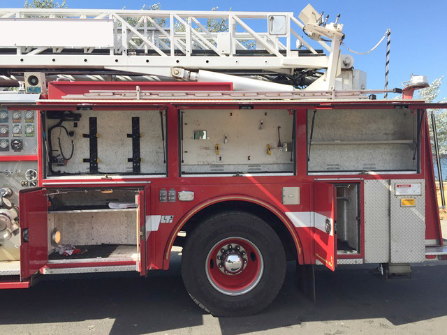 1988 Simon-Duplex LTI 75' Aerial | Used Truck Details