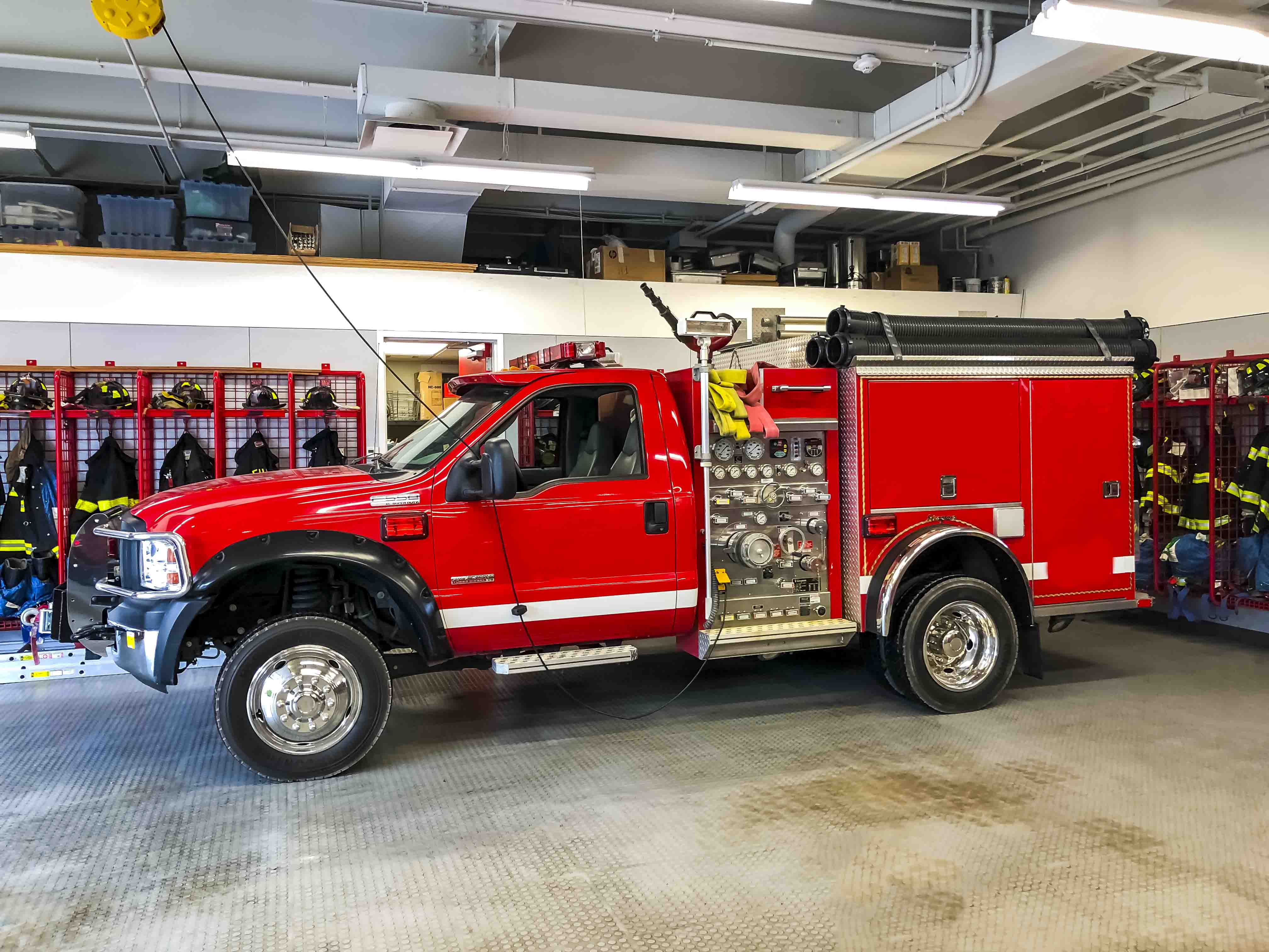 2006 Seagrave Ford F-550 4x4 Mini-Pumper | Used Truck Details