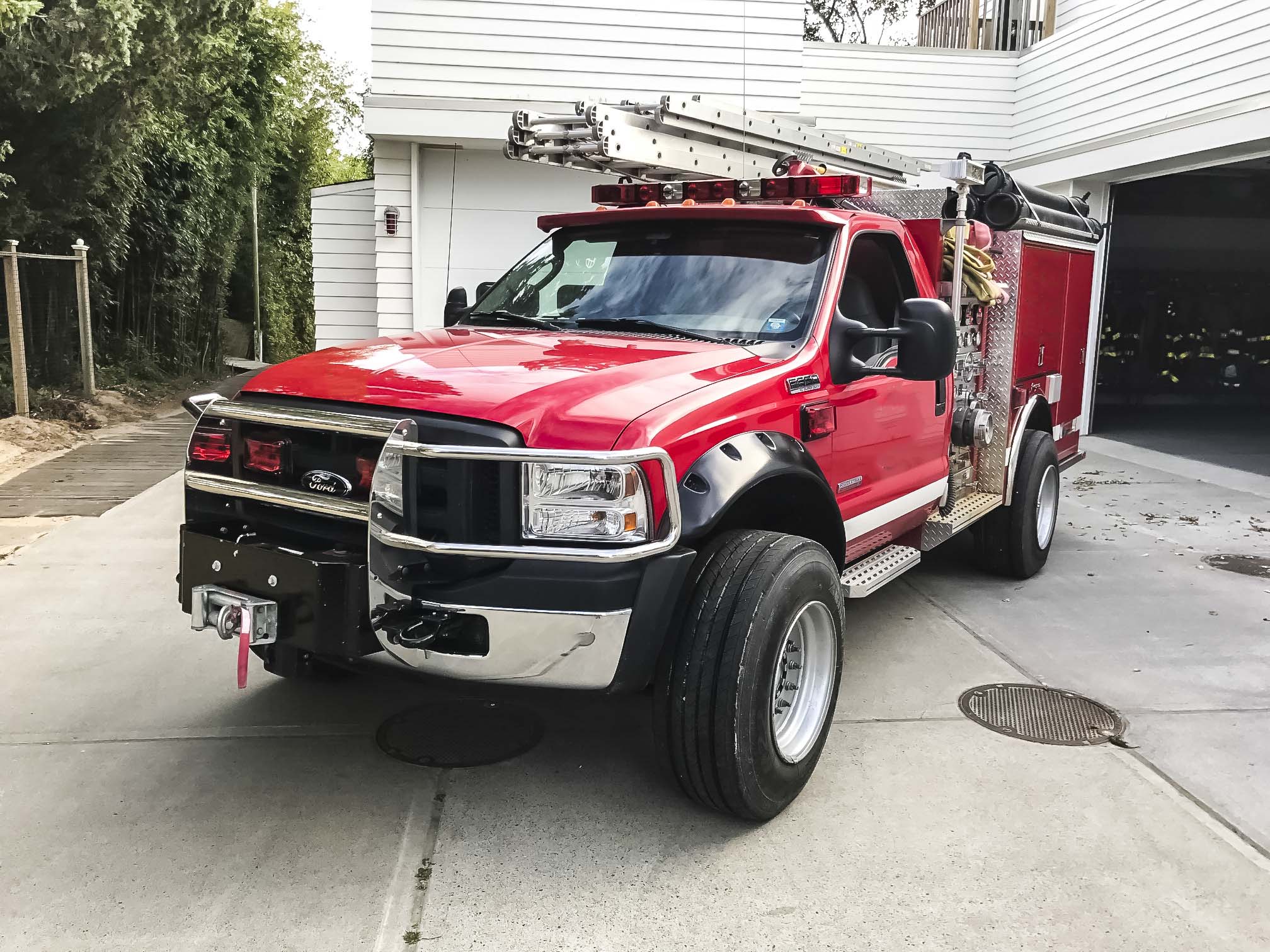 2006 Seagrave Ford F-550 4x4 Mini-Pumper | Used Truck Details