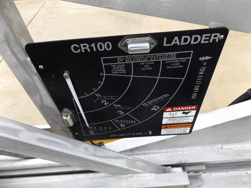 2003 E-One Cyclone 100' Ladder | Used Truck Details