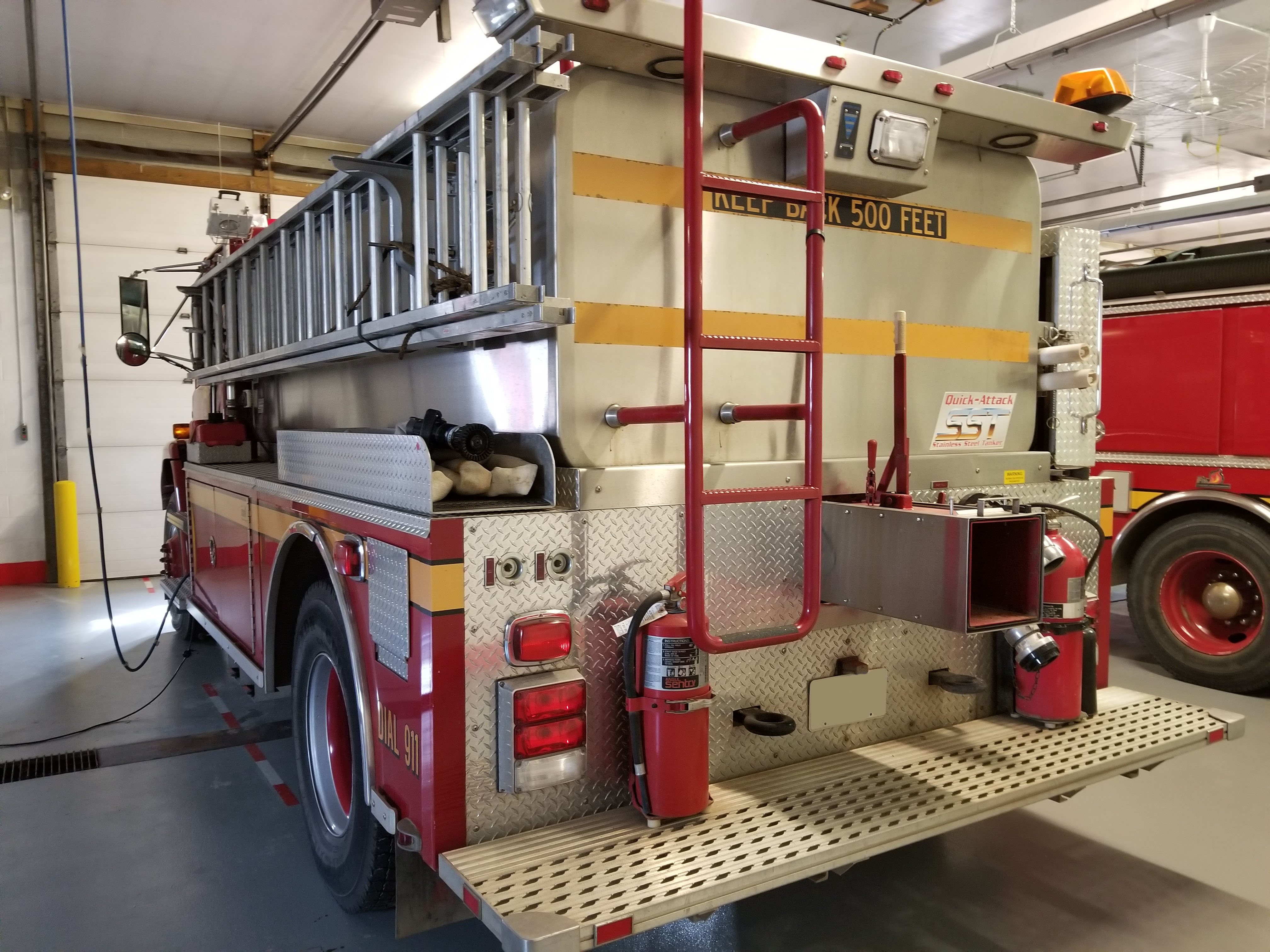 2002 CSI Freightliner FL80 Tanker | Used Truck Details