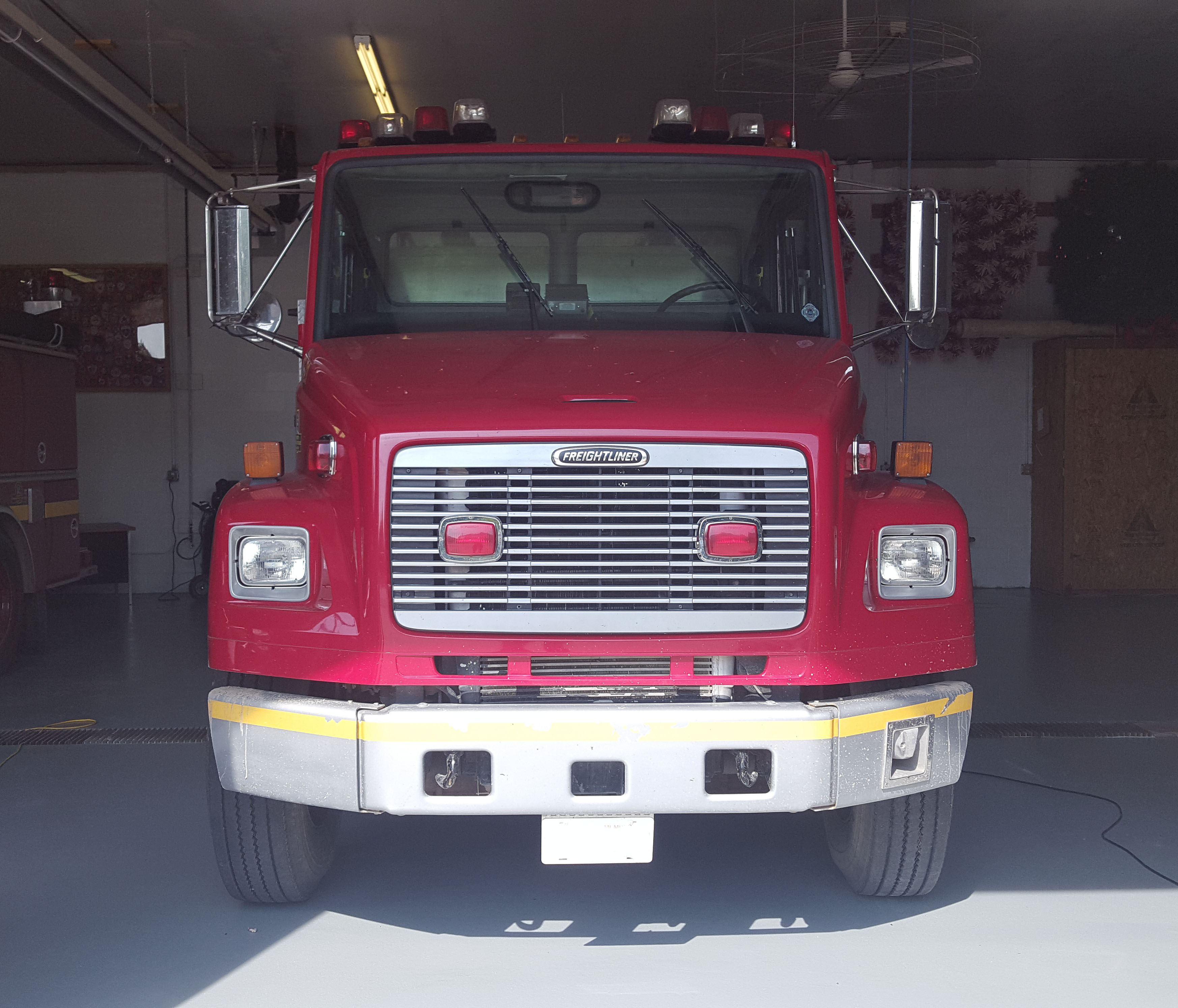 2002 CSI Freightliner FL80 Tanker | Used Truck Details